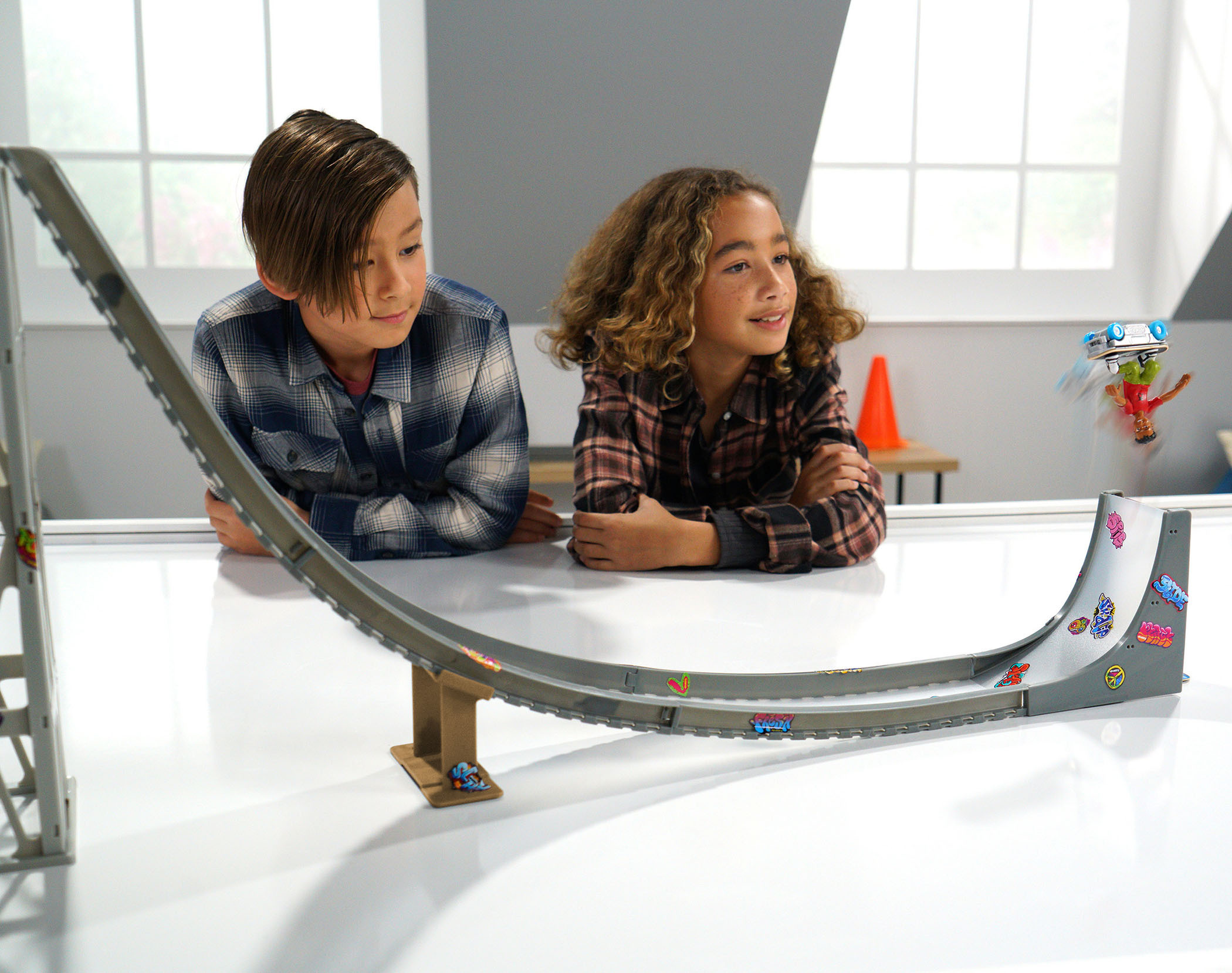 Boneless Big Air Mega Ramp - hyppyri – Verkkokauppa.com