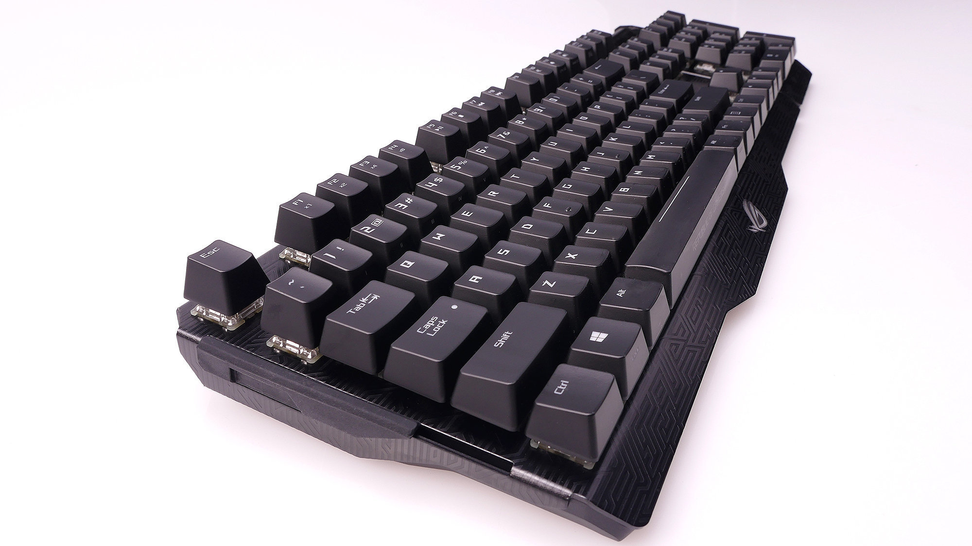 Asus ROG Claymore Core -pelinäppäimistö, Red Cherry MX RGB –kytkimet ...