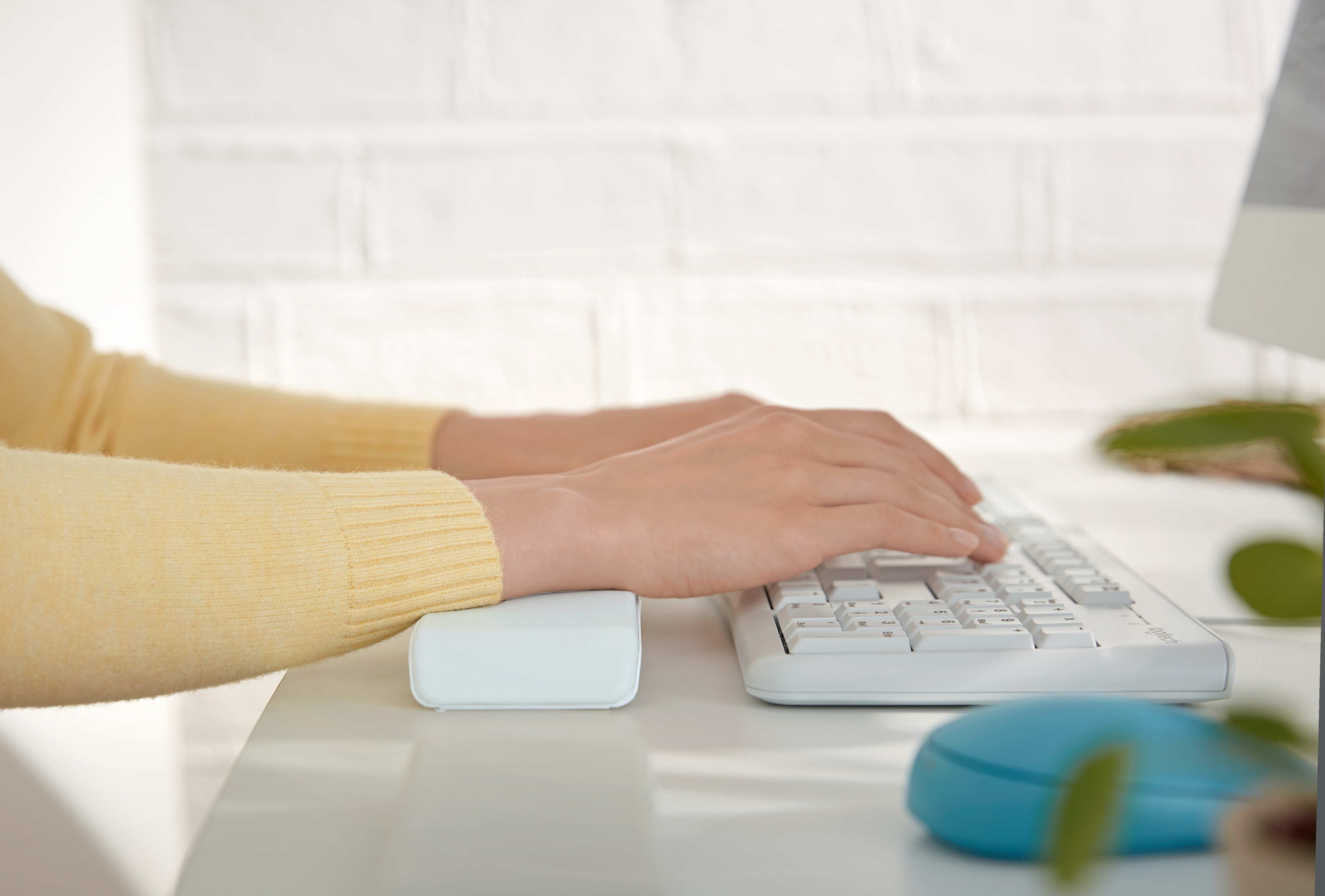 Leitz Ergo Cosy -näppäimistön rannetuki, säädettävä – Verkkokauppa.com