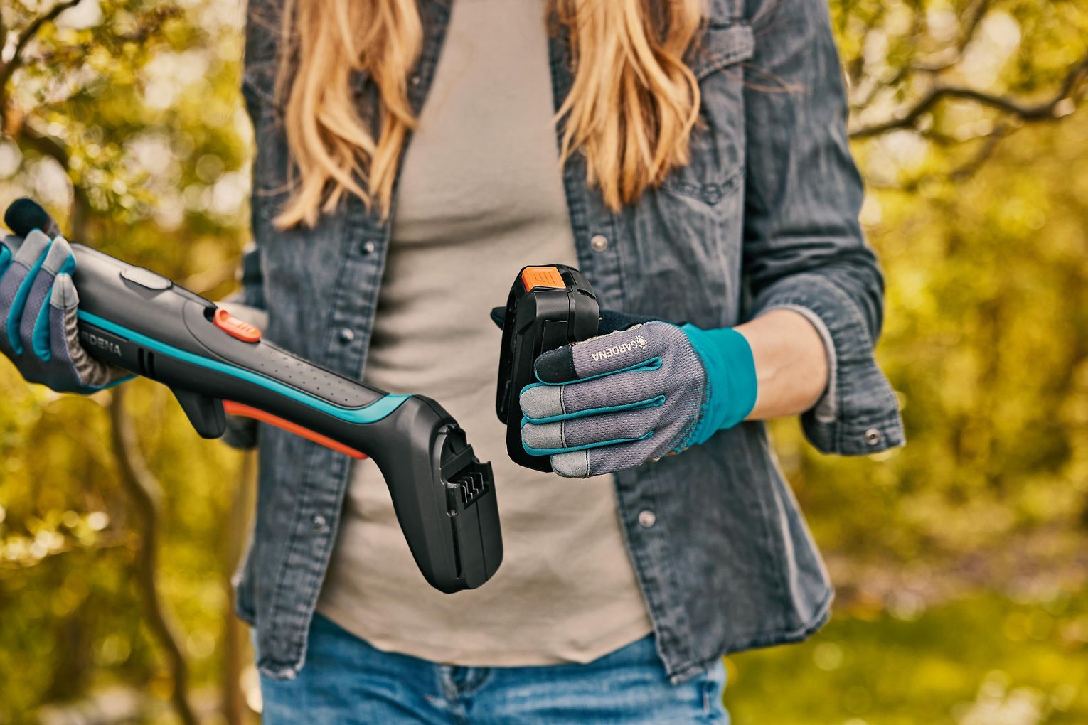 Gardena EasyCut 110/18V P4A -akkuoksaleikkuri – Verkkokauppa.com