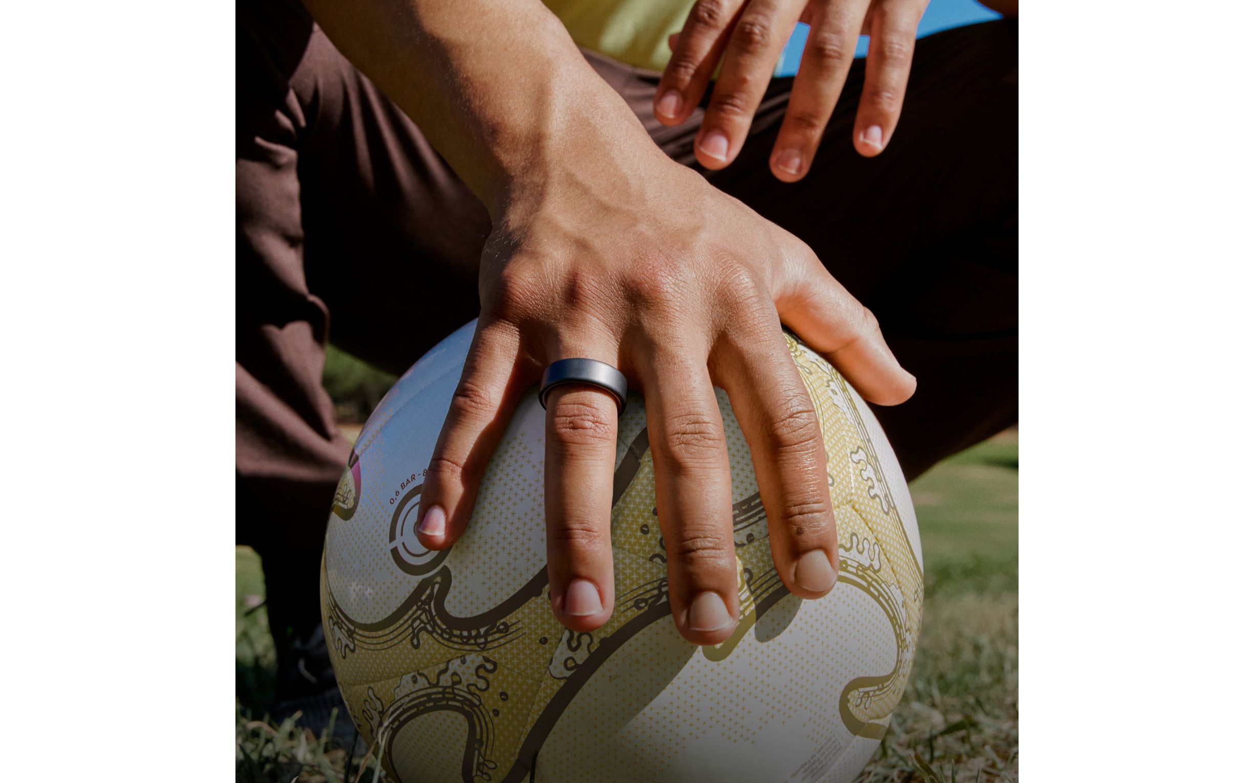Oura Ring 4 älysormus, Stealth, koko 4 – Verkkokauppa.com