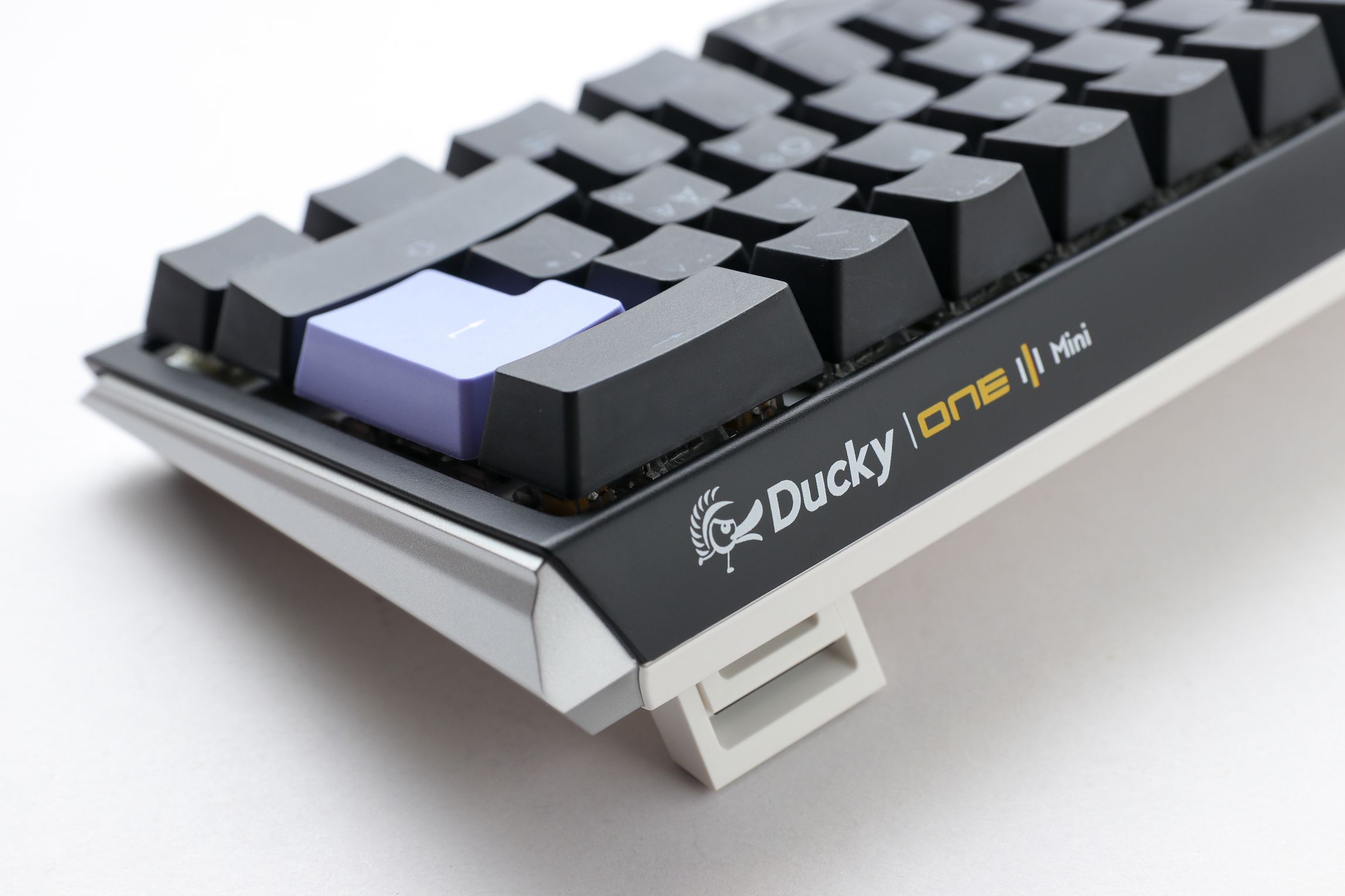 Ducky One 3 Mini 60% -mekaaninen näppäimistö Cherry MX Brown ...