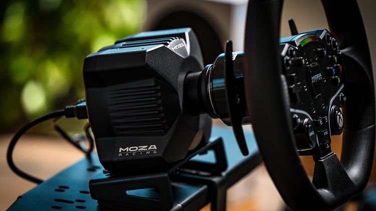Moza Racing R3 Bundle -rattipaketti, PC / Xbox – Verkkokauppa.com